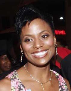 Monique Brown Death Fact Check, Birthday & Age | Dead or Kicking