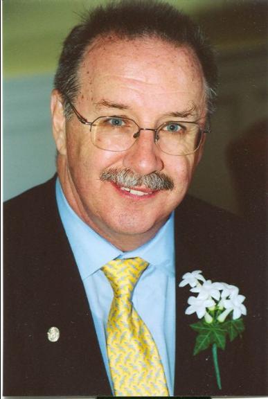 Nat Benchley Death Fact Check, Birthday & Age | Dead or Kicking