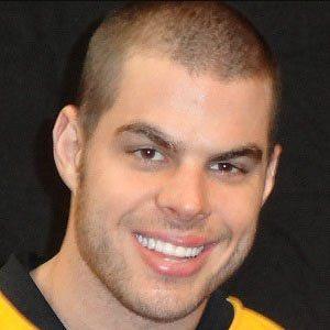 Nathan Horton Death Fact Check, Birthday & Age | Dead or Kicking