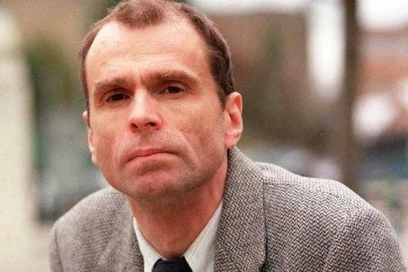 Neil Hughes Death Fact Check, Birthday & Age | Dead or Kicking