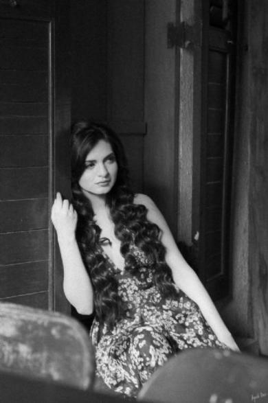 Niharika Singh Death Fact Check, Birthday & Age | Dead or Kicking