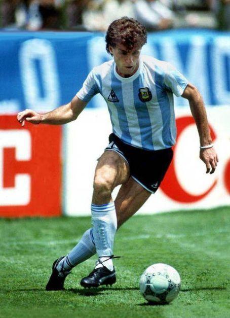 Oscar Ruggeri Death Fact Check, Birthday & Age | Dead or Kicking