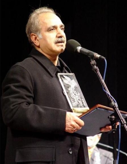 Parviz Parastui Death Fact Check, Birthday & Age | Dead or Kicking