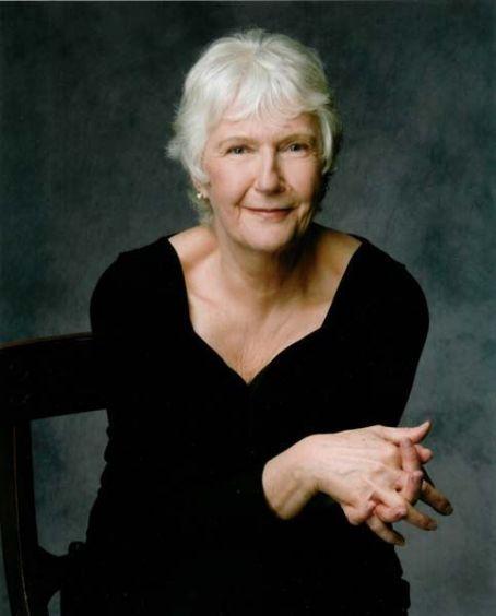 Patricia Hamilton Death Fact Check, Birthday & Age | Dead or Kicking