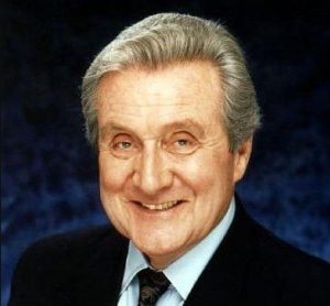 Patrick Macnee Death Fact Check, Birthday & Date of Death