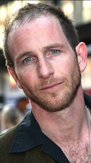 Paul Kaye Death Fact Check, Birthday & Age | Dead or Kicking