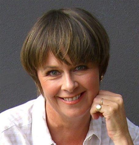 Penny Cook Death Fact Check, Birthday & Age | Dead or Kicking
