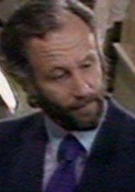 Peter Brett Death Fact Check, Birthday & Age | Dead or Kicking