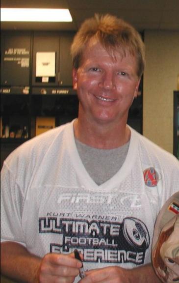 Phil Simms Death Fact Check, Birthday & Age | Dead or Kicking