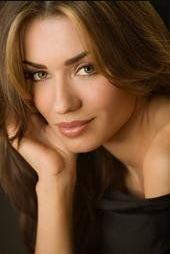 Rebecca Marshall Death Fact Check, Birthday & Age | Dead or Kicking