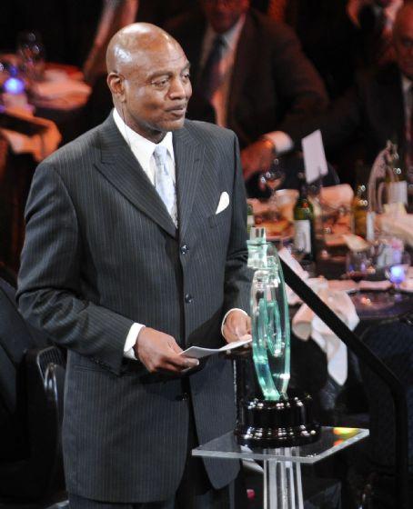 Reggie Rucker Death Fact Check, Birthday & Age | Dead or Kicking