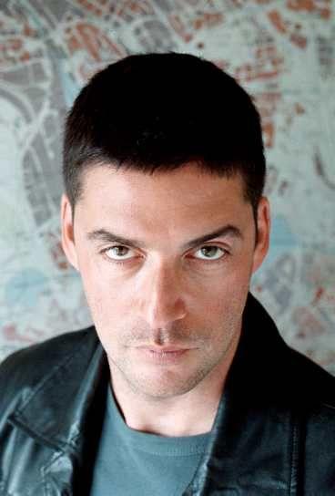 Reuben Sallmander Death Fact Check, Birthday & Age | Dead or Kicking