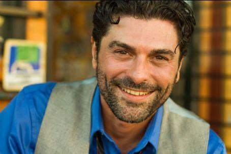 Robert DeCesare Death Fact Check, Birthday & Age | Dead or Kicking