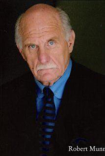 Robert Munns Death Fact Check, Birthday & Age | Dead or Kicking