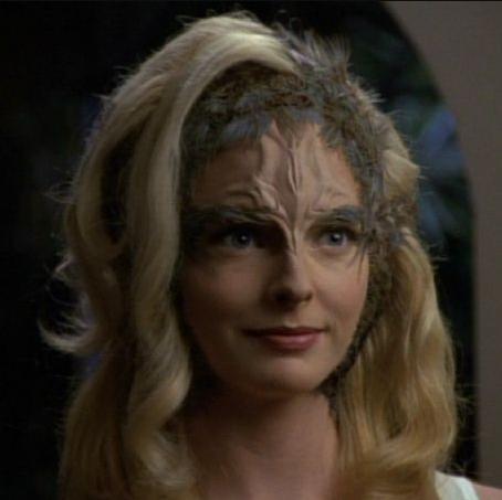 Robin McKee Death Fact Check, Birthday & Age | Dead or Kicking