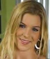 Robyn Lee Death Fact Check, Birthday & Age | Dead or Kicking