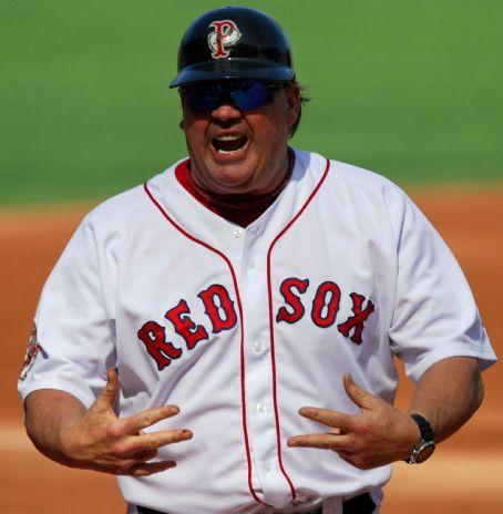 Ron Johnson Death Fact Check, Birthday & Age | Dead or Kicking