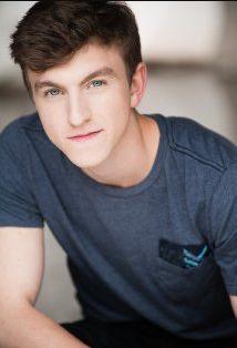 Rowen Kahn Death Fact Check, Birthday & Age | Dead or Kicking