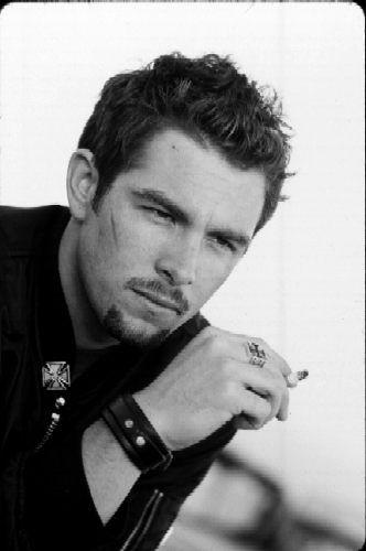 Ryan Francis Death Fact Check, Birthday & Age | Dead or Kicking