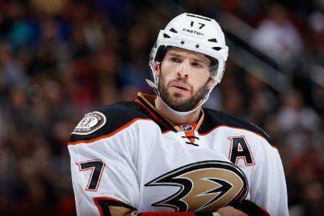 Ryan Kesler Death Fact Check, Birthday & Age | Dead or Kicking