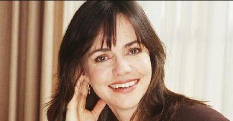 Sally Field Death Fact Check, Birthday & Age | Dead or Kicking