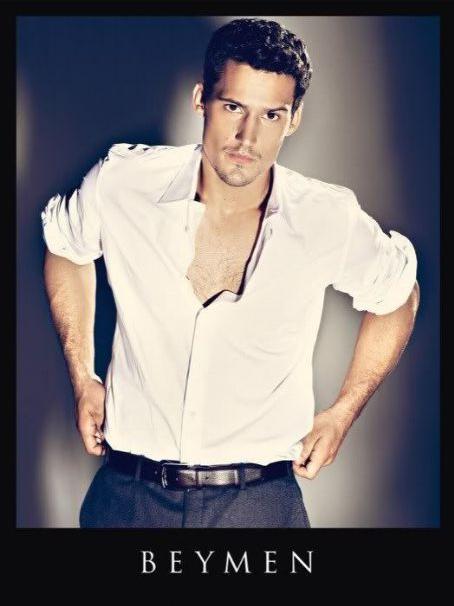 Sam Webb Death Fact Check, Birthday & Age | Dead or Kicking