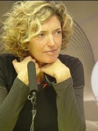 Sandra Bonzi Death Fact Check, Birthday & Age | Dead or Kicking