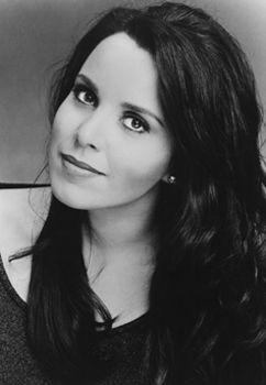 Sandra López (I) Death Fact Check, Birthday & Age | Dead or Kicking