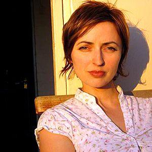 Sarah Aubrey Death Fact Check, Birthday & Age | Dead or Kicking