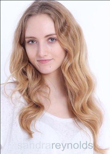 Sarah Hutchinson (I) Death Fact Check, Birthday & Age