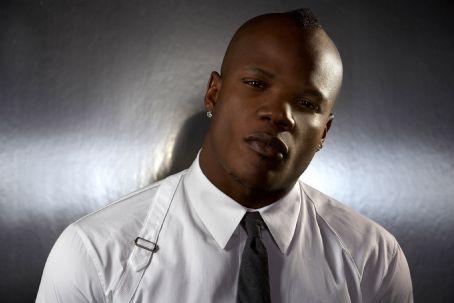 Sean Garrett Death Fact Check, Birthday & Age | Dead or Kicking