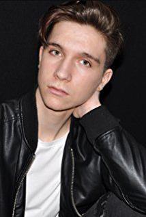 Sean Mathieson Death Fact Check, Birthday & Age | Dead or Kicking