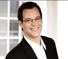 Simon Dallow Death Fact Check, Birthday & Age | Dead or Kicking