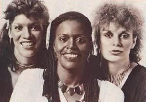 Sinnamon Death Fact Check, Birthday & Age | Dead or Kicking