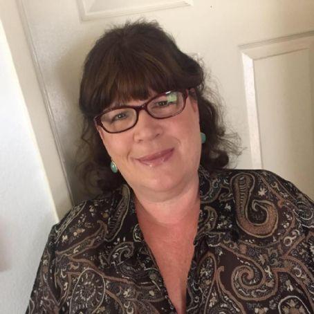 Stephanie Fox Death Fact Check, Birthday & Age | Dead or Kicking