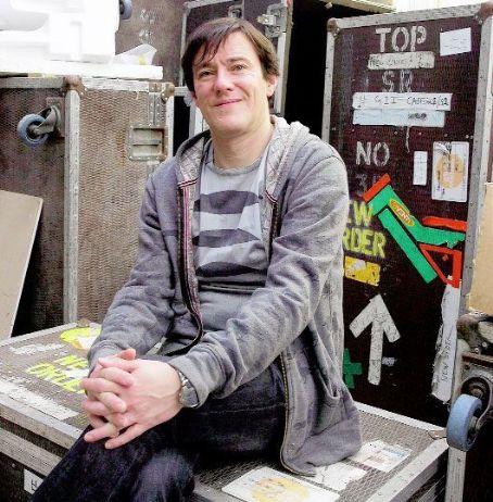 Stephen Morris Death Fact Check, Birthday & Age | Dead or Kicking