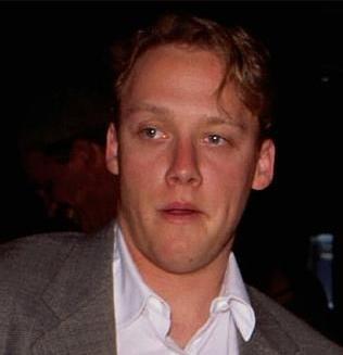 Steve Fenton Death Fact Check, Birthday & Age | Dead or Kicking