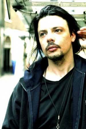 Steve Hewitt Death Fact Check, Birthday & Age | Dead or Kicking