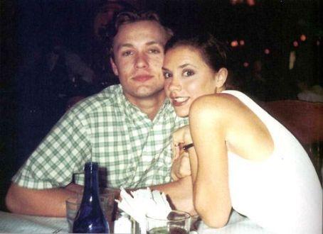 Stuart Bilton Death Fact Check, Birthday & Age | Dead or Kicking