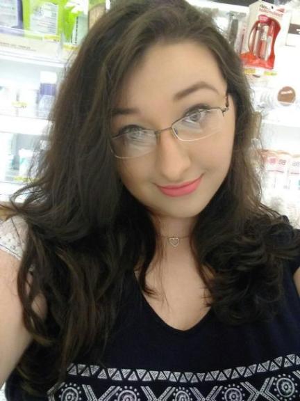 SuperFan Tara Death Fact Check, Birthday & Age | Dead or Kicking