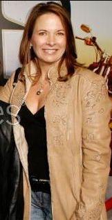 Susan Clayton Death Fact Check, Birthday & Age | Dead or Kicking