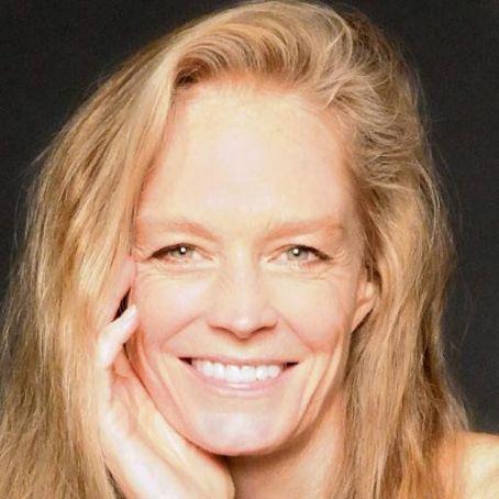 Susan Amis's Instagram, Twitter & Facebook on IDCrawl
