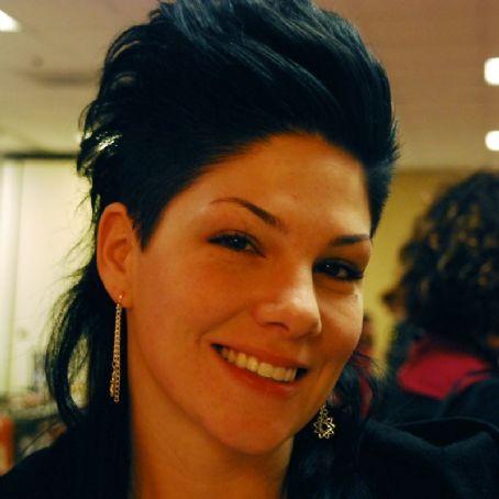 Tara Ellis Death Fact Check, Birthday & Age | Dead or Kicking