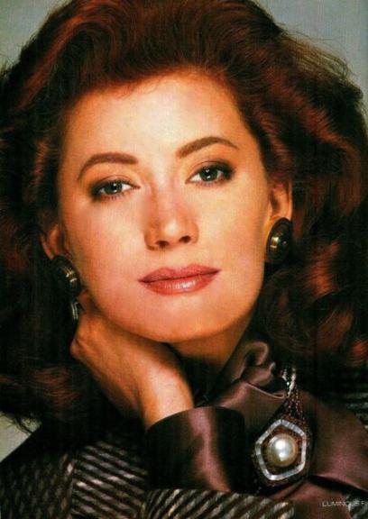 Tara Shannon Death Fact Check, Birthday & Age | Dead or Kicking