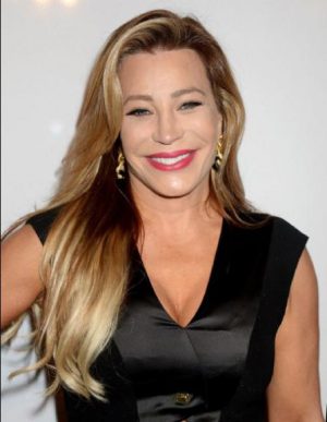 Taylor Dayne Death Fact Check, Birthday & Age | Dead or Kicking