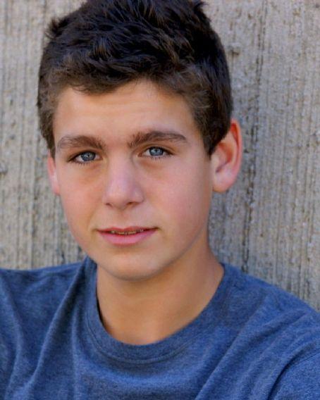 Taylor Warden Death Fact Check, Birthday & Age | Dead or Kicking