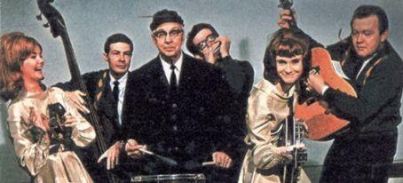 The Stoneman Family Death Fact Check, Birthday & Age | Dead or Kicking