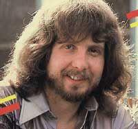 Thom Pace Death Fact Check, Birthday & Age | Dead or Kicking