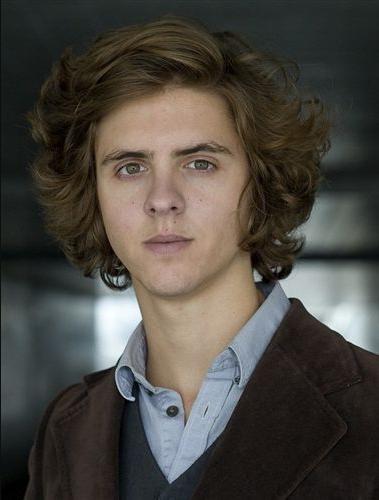 Thomas Solivéres Death Fact Check, Birthday & Age | Dead or Kicking