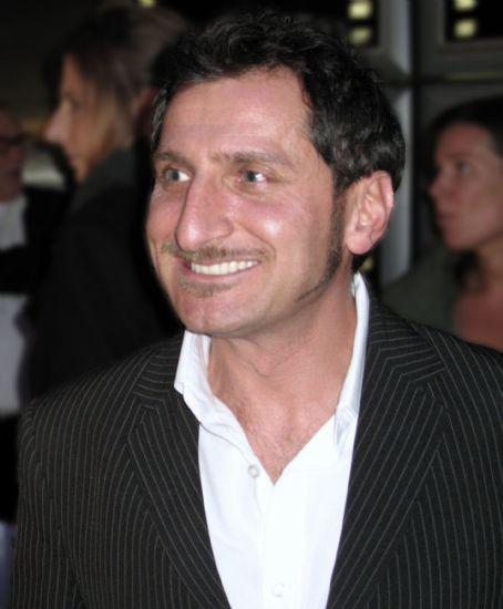 Tim Seyfi Death Fact Check, Birthday & Age | Dead or Kicking